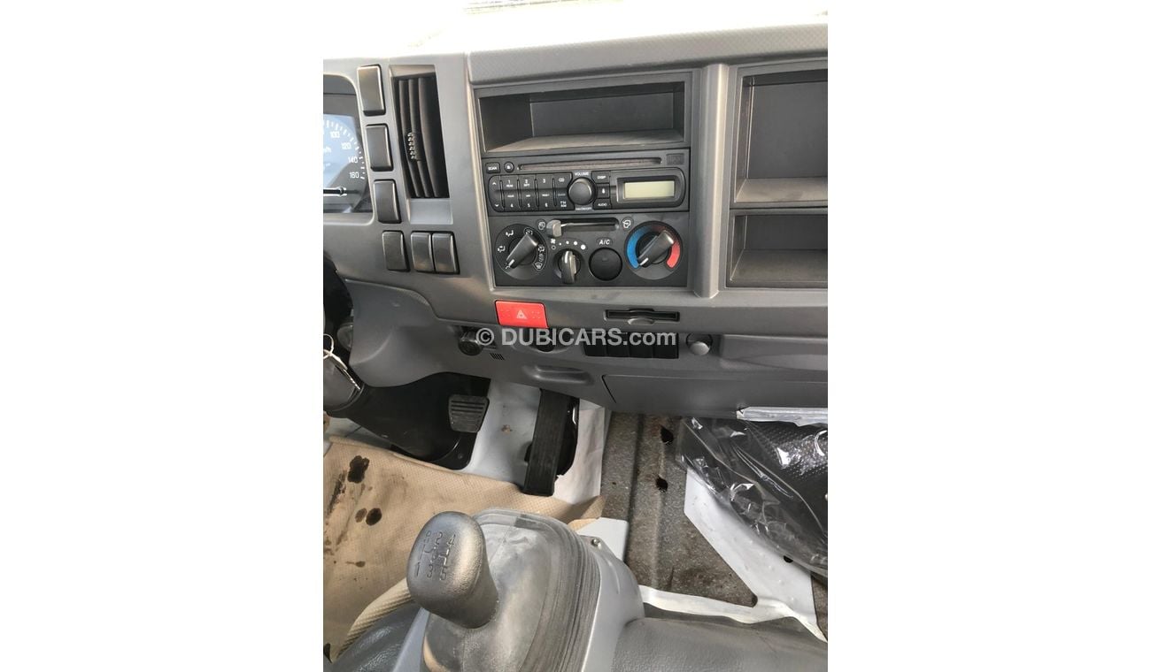 New Isuzu Forward NMR 2.5TON ((Brand New)) 2018 for sale in Dubai - 282271