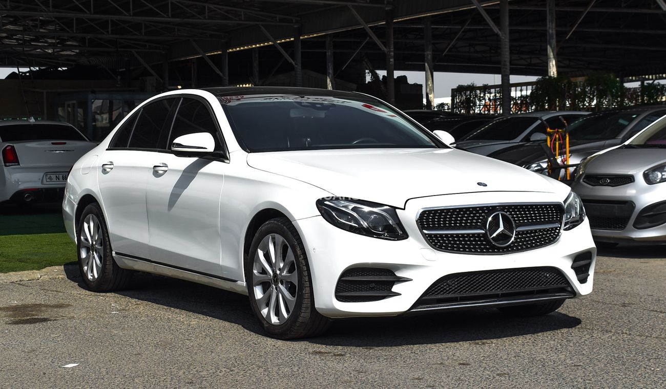 Used Mercedes-Benz E300 2018 for sale in Dubai - 666324