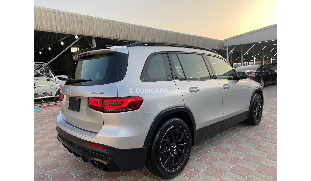 Used Mercedes-Benz GLB 35 2022 for sale in Dubai - 631692