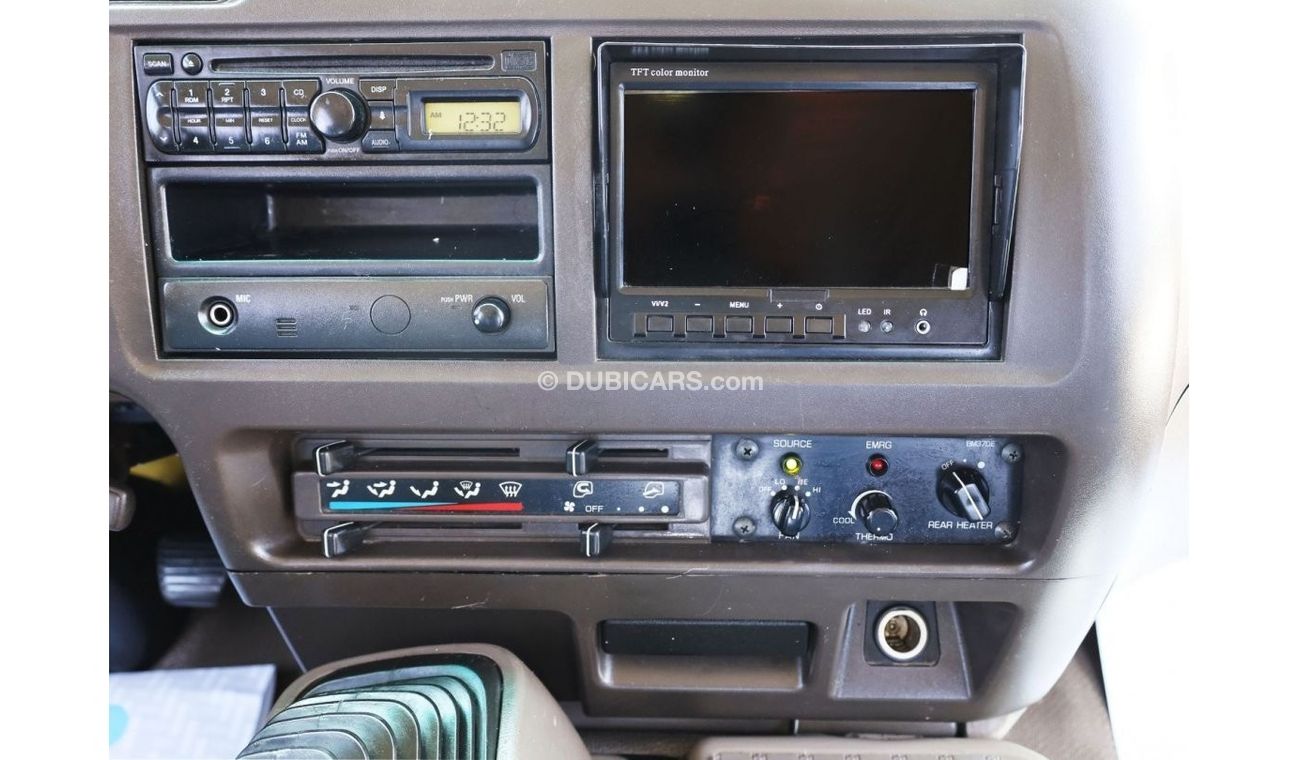 Used Mitsubishi Rosa SCHOOL BUS -DIESEL - MANUAL TRANSMISSION | GCC ...