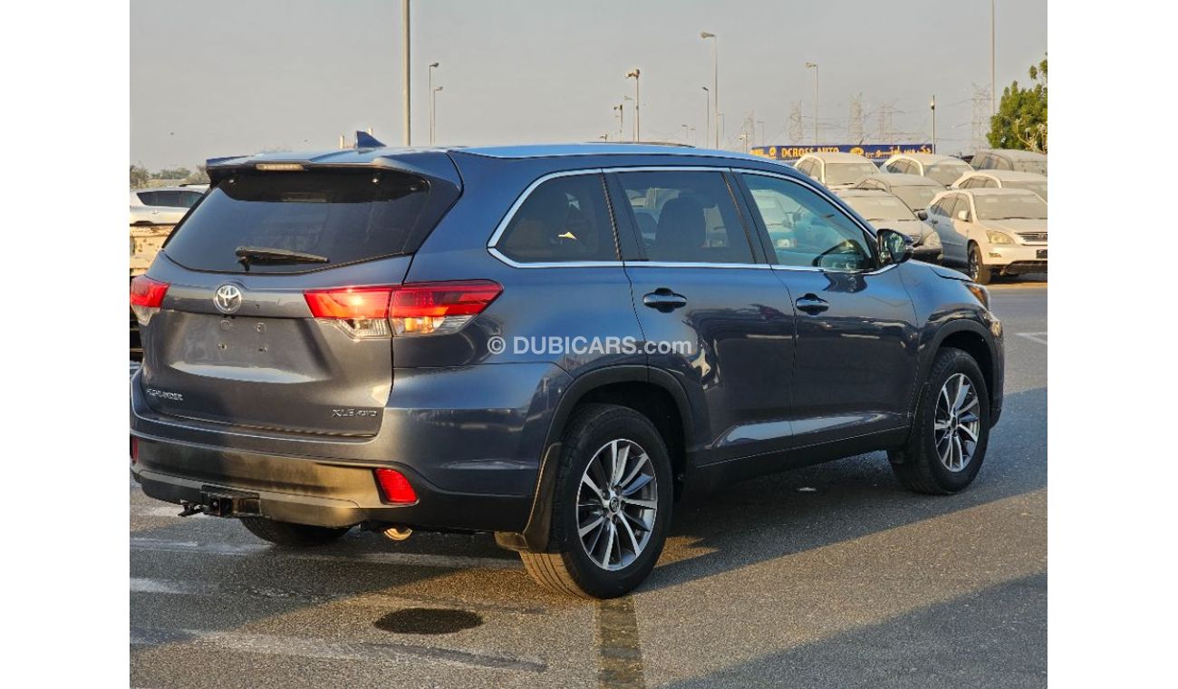 Used Toyota Highlander 2019 model XLE 4x4 , sunroof and Push button ...