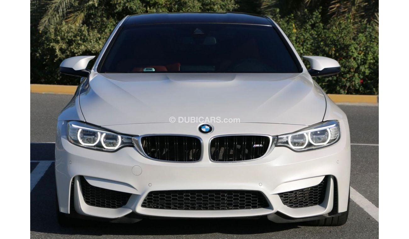 Used BMW M4 Competition BMW GCC 2017 M4 COUPE FULL CARBON FIBER ...