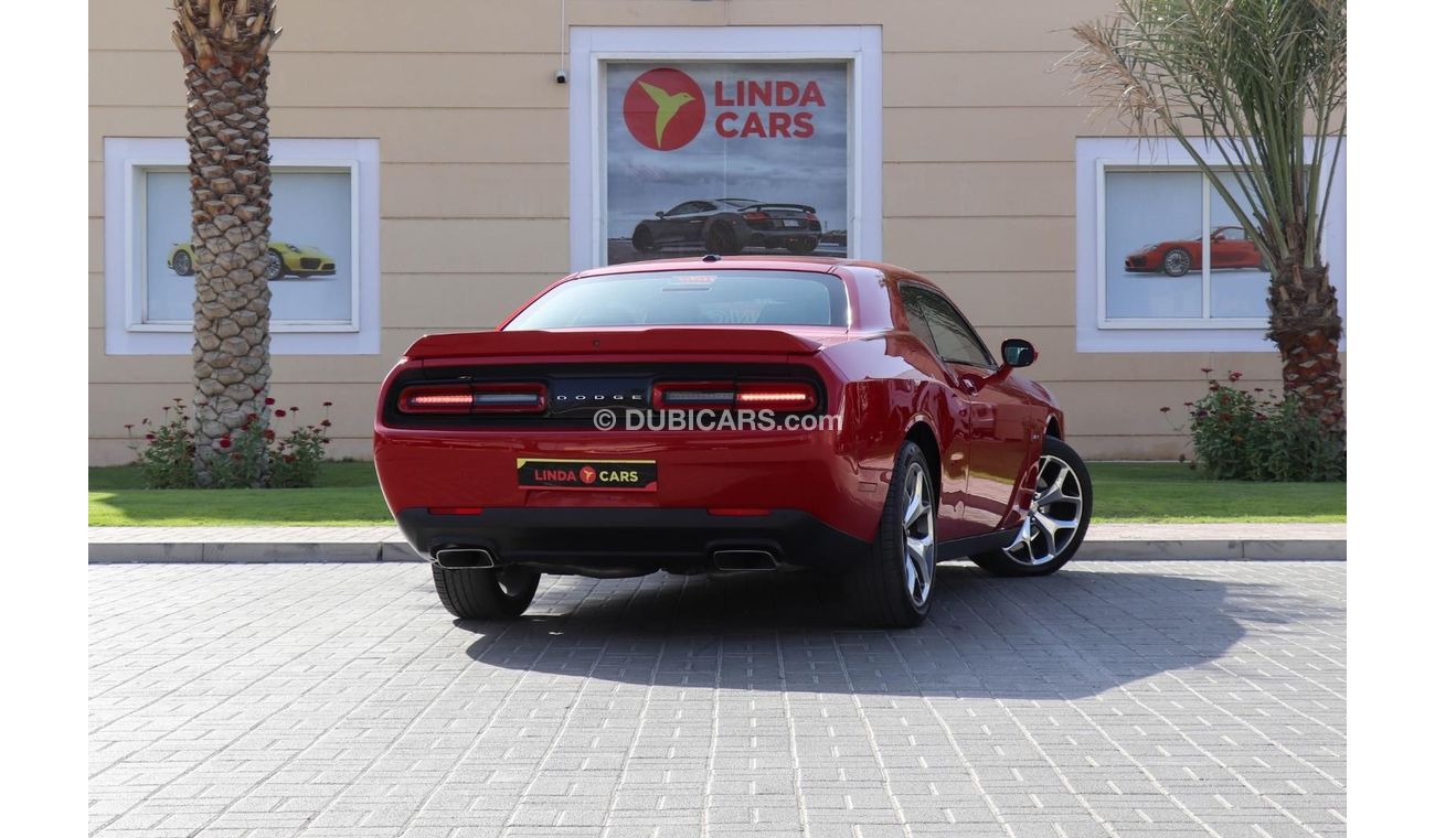 Used Dodge Challenger LA 2015 for sale in Dubai - 618576