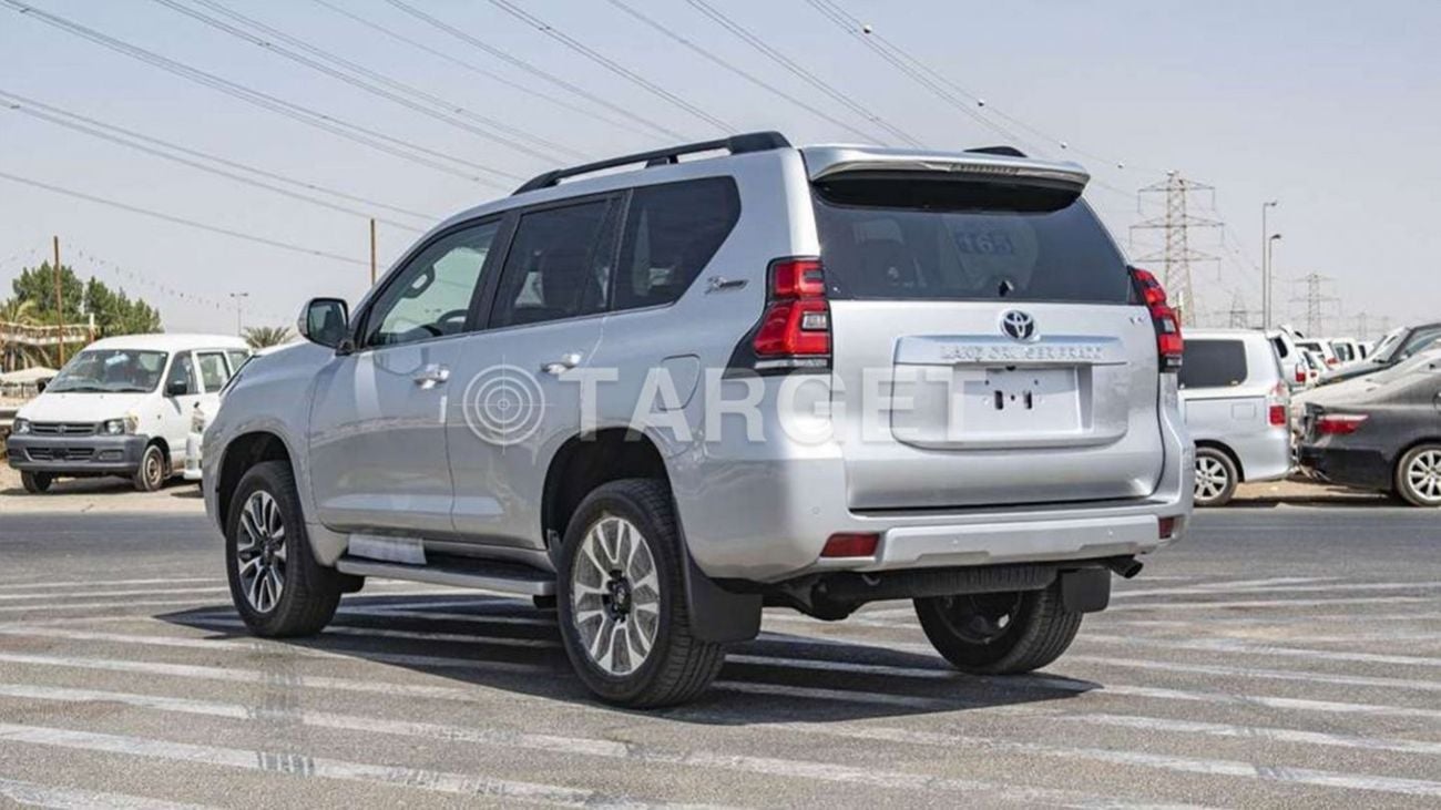 New Toyota Prado PRADO VX-TOP 2.8L DIESEL 2023 for sale in Dubai - 715096