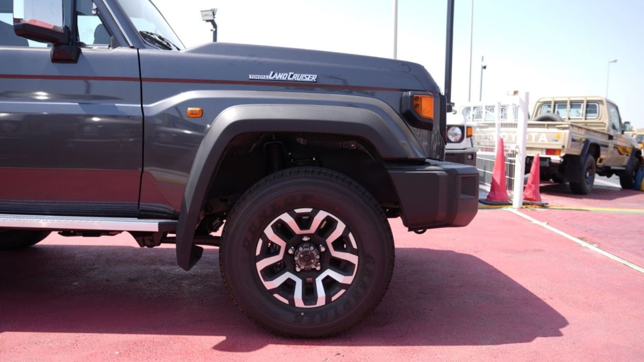 New Toyota Land Cruiser Hard Top Toyota Land Cruiser CAPSOLLA LC71 2024 4.0L PETROL AUTOMATIC ...