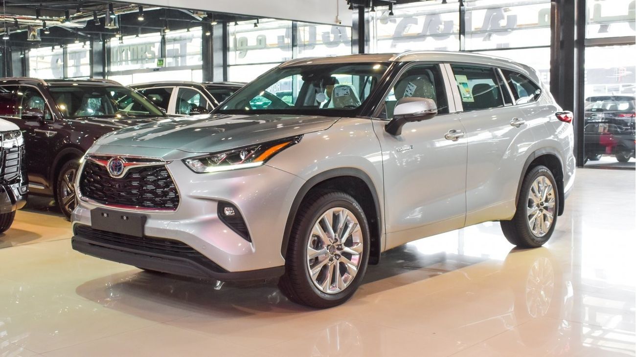 New Toyota Highlander 2023 for sale in Dubai - 702379