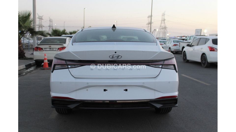 جديدة هيونداي إلانترا Elantra CN7 ,1.6 L , FWD 2023 للبيع في دبي - 626500