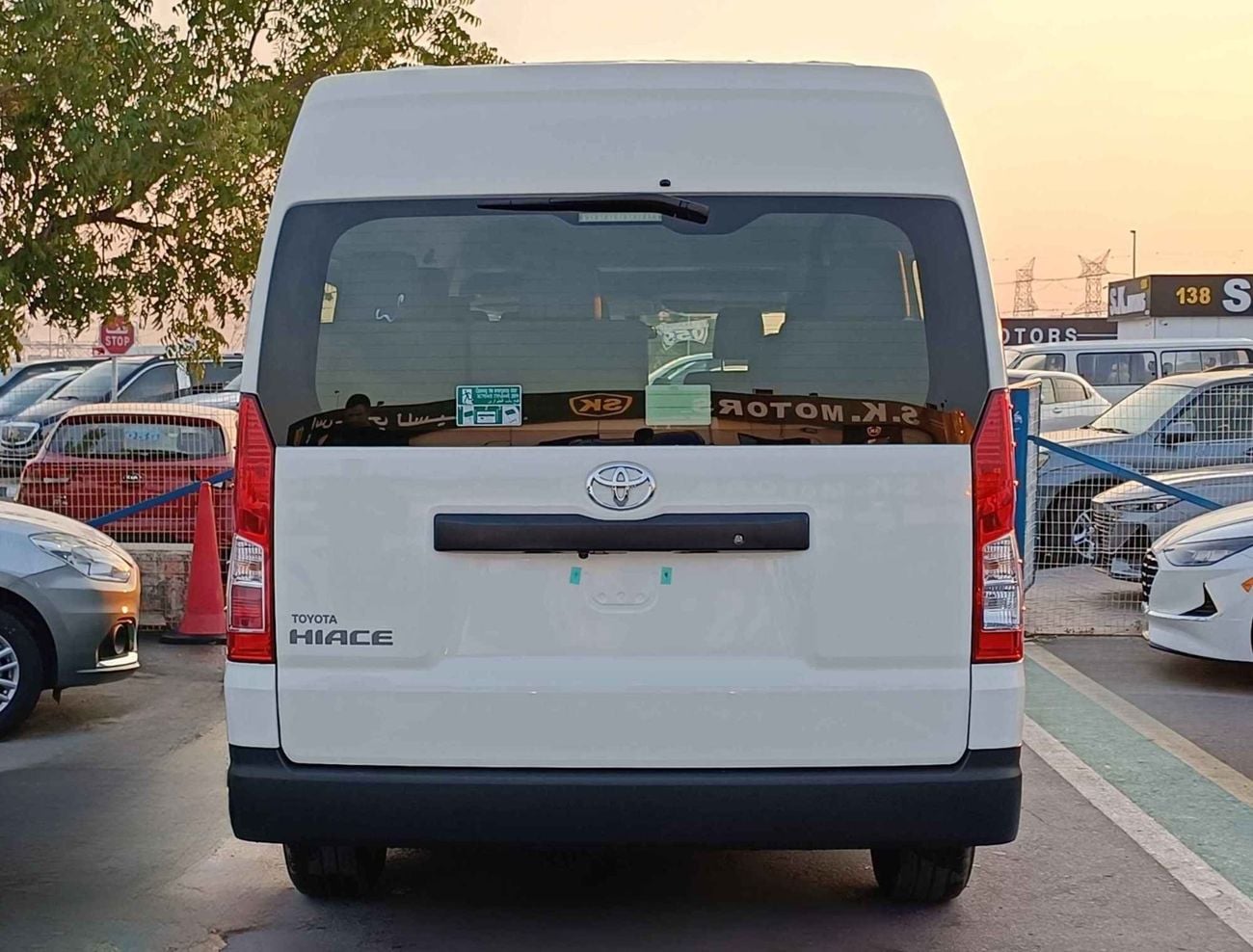 New Toyota Hiace DX | 3.5L V6 PETROL | M/T | SNGLE HEATER | 13 SEATER ...