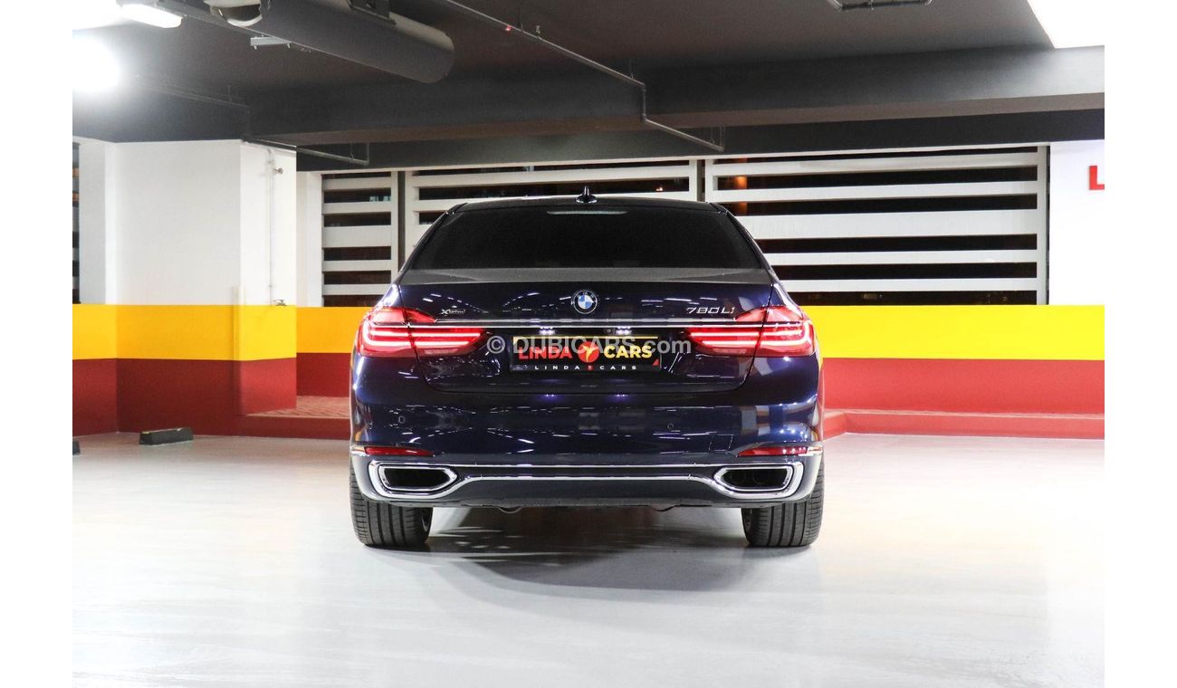 Used BMW 750Li G12 2017 for sale in Dubai - 541611