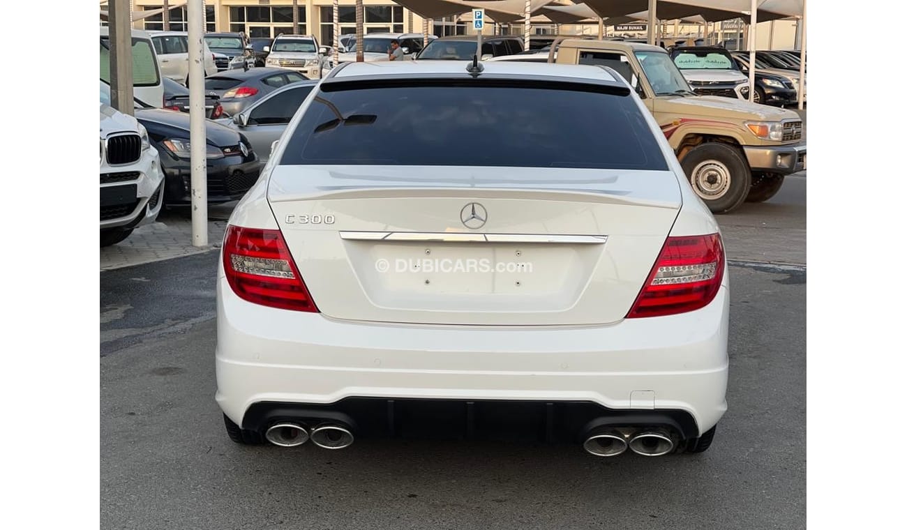 Used Mercedes-Benz C 300 Std Mercedes C300_2014_Excellent_Condition ...
