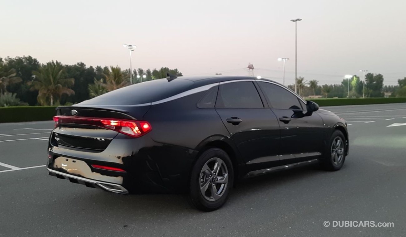 Used Kia K5 EX 2021 for sale in Dubai - 491336