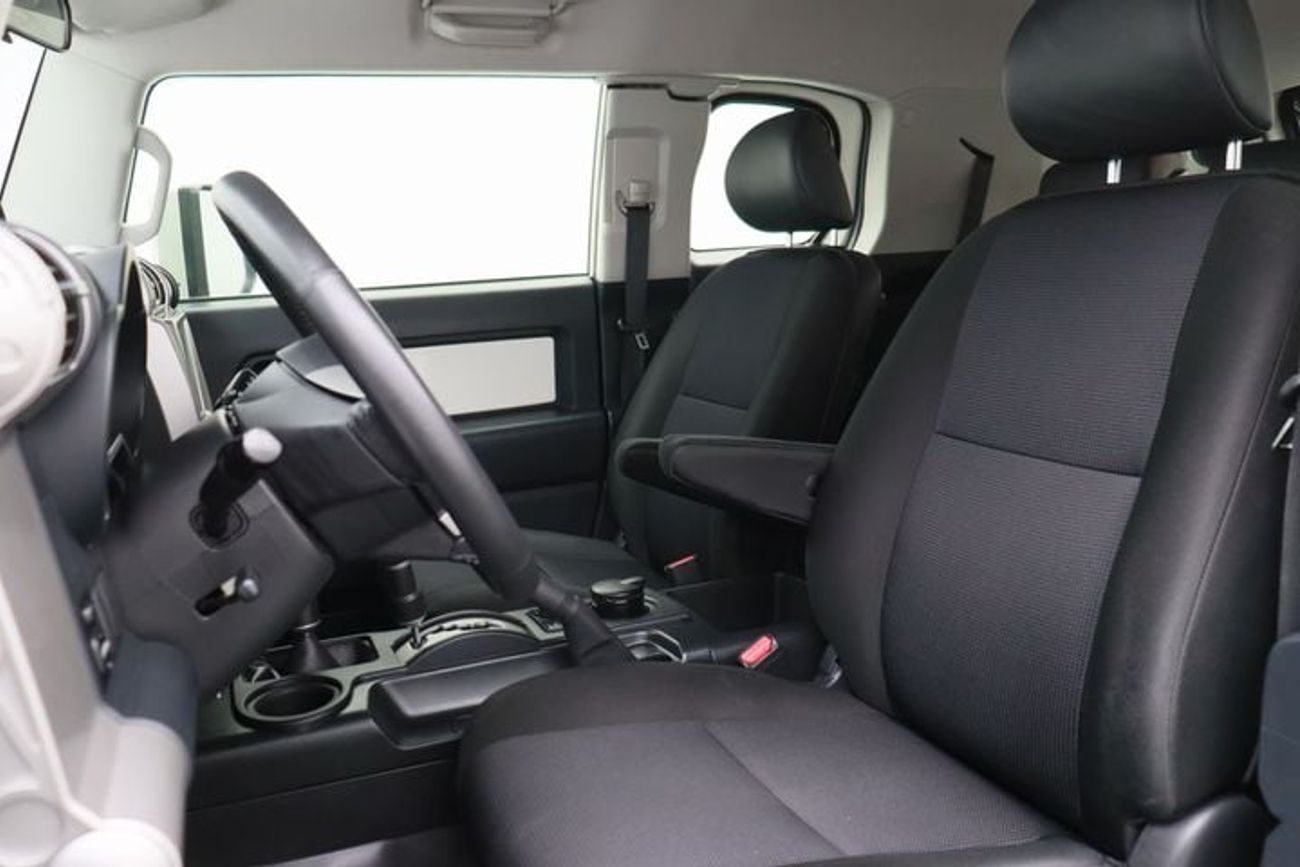 Used Toyota FJ Cruiser GXR RB 4.0 2022 for sale in Dubai - 866130