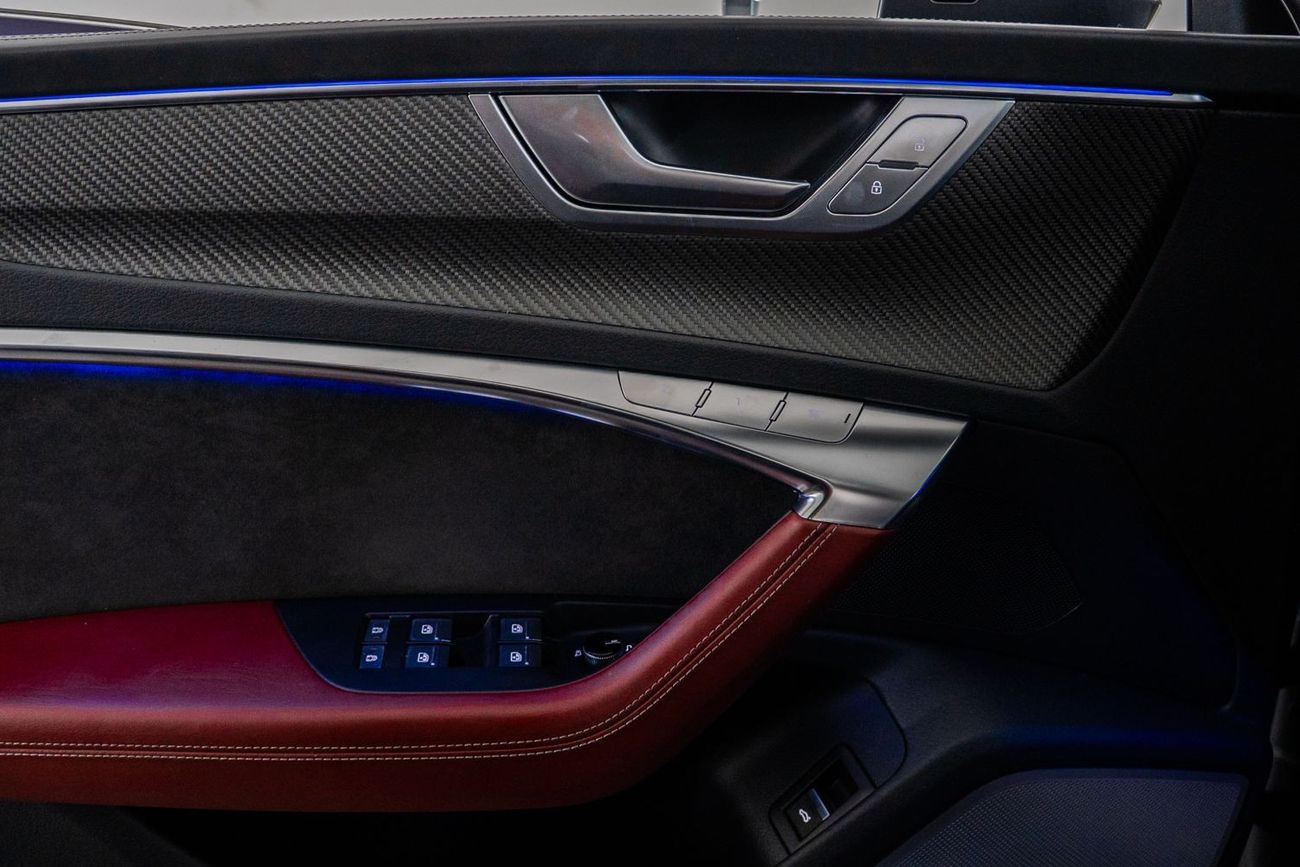 Used Audi S7 Std 2.9L 2021 for sale in Dubai - 829786