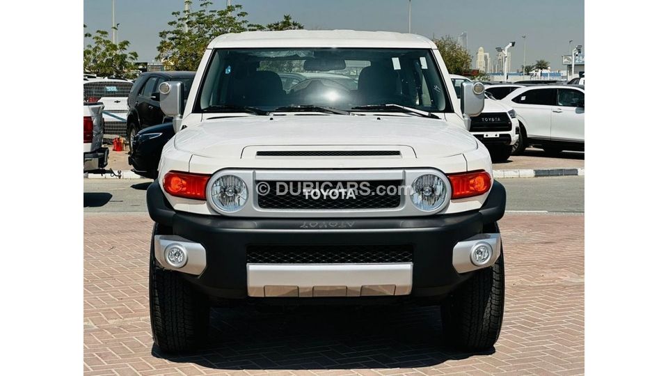 New TOYOTA FJ CRUISER 2023 XTREAM 2023 for sale in Dubai - 597534