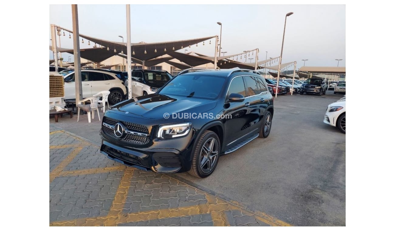 Used Mercedes-Benz GLB 250 Premium 2022 for sale in Sharjah - 668036