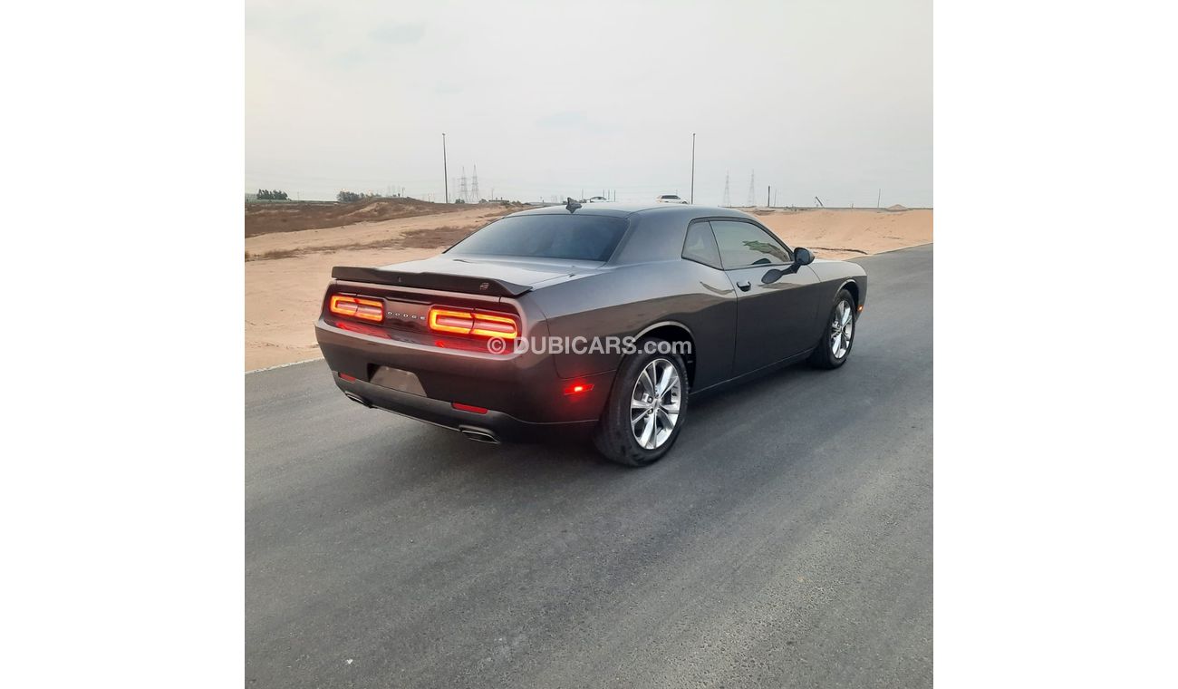 Used SXT Plus 2020 DODGE CHALLENGER SXT 2020 for sale in Dubai - 675443