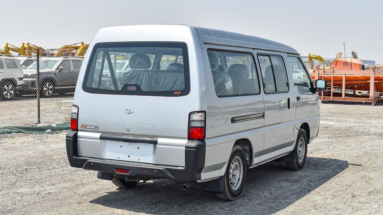 New CMC D 260 CMC D260 || Window Van || 8 seater || 2.4L 2WD || 2025 ...