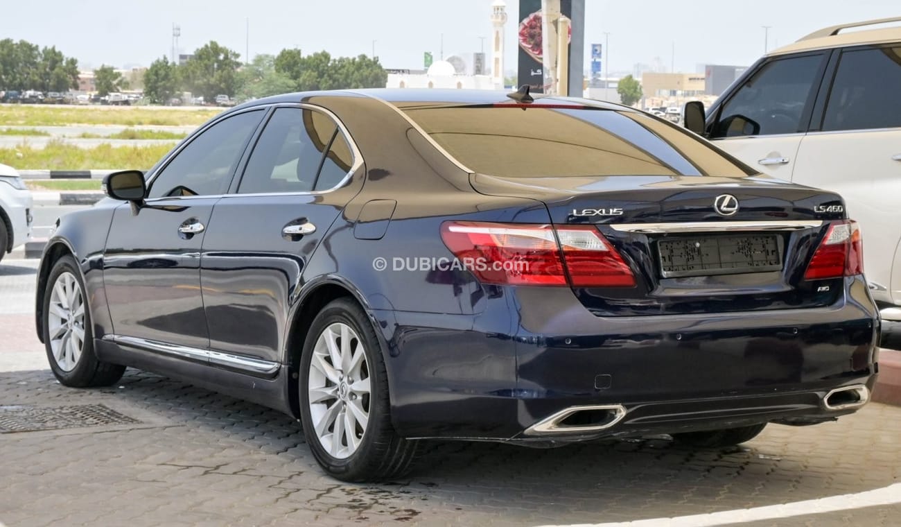 Used Lexus LS460 2010 for sale in Sharjah - 738873