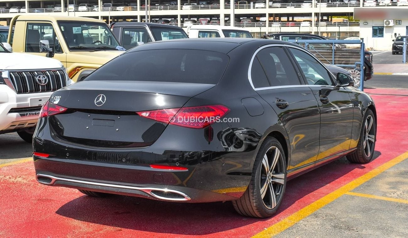 New Mercedes-Benz C200 2023 for sale in Dubai - 653745