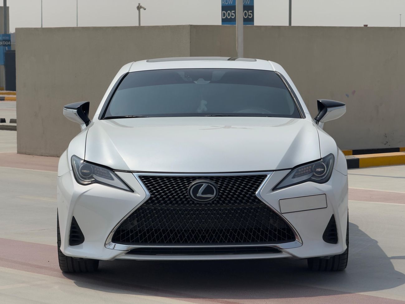 مستعملة لكزس RC 350 3.5L V6 2021 للبيع في عجمان - 896134