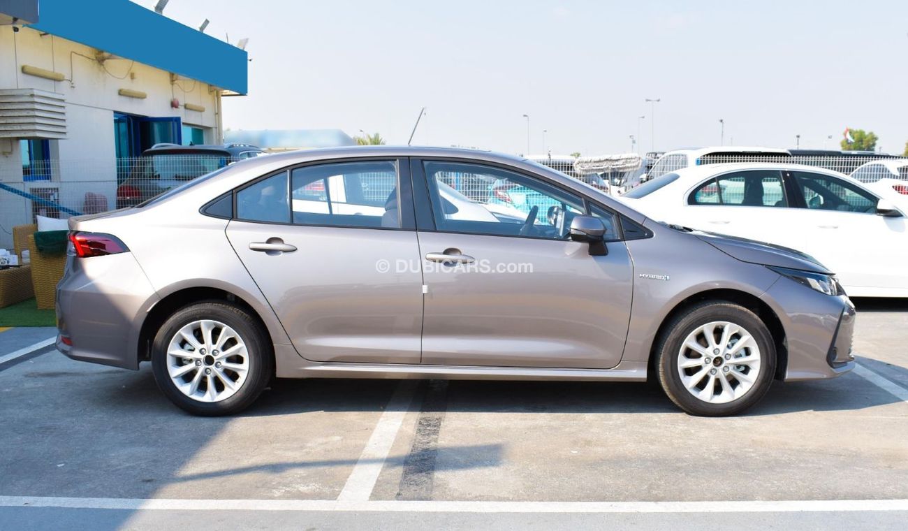 New TOYOTA COROLLA HYBRID 2022 2022 for sale in Dubai - 570945