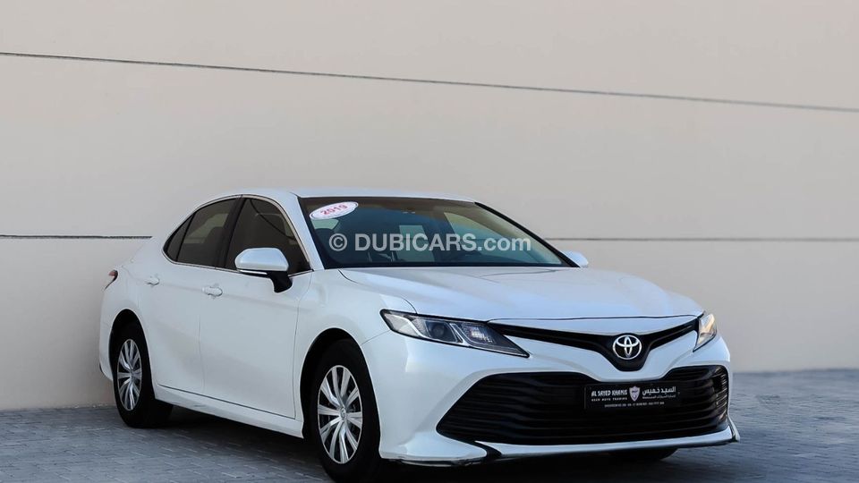 Used Toyota Camry 2019 GCC without accidents in excellent condition ...