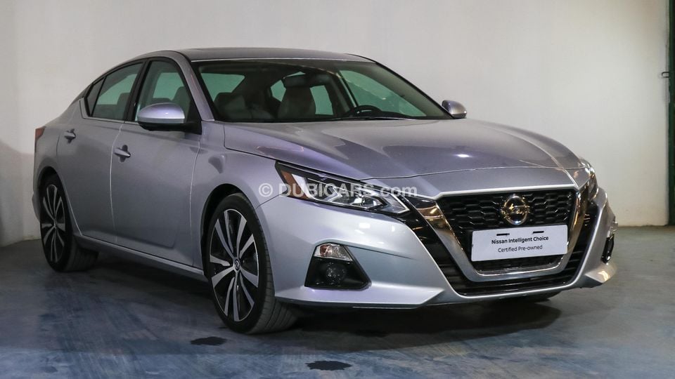 Nissan Altima for sale: AED 114,900. Grey/Silver, 2020