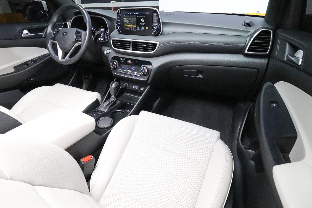 Used Hyundai Tucson TL 2020 for sale in Dubai - 541411