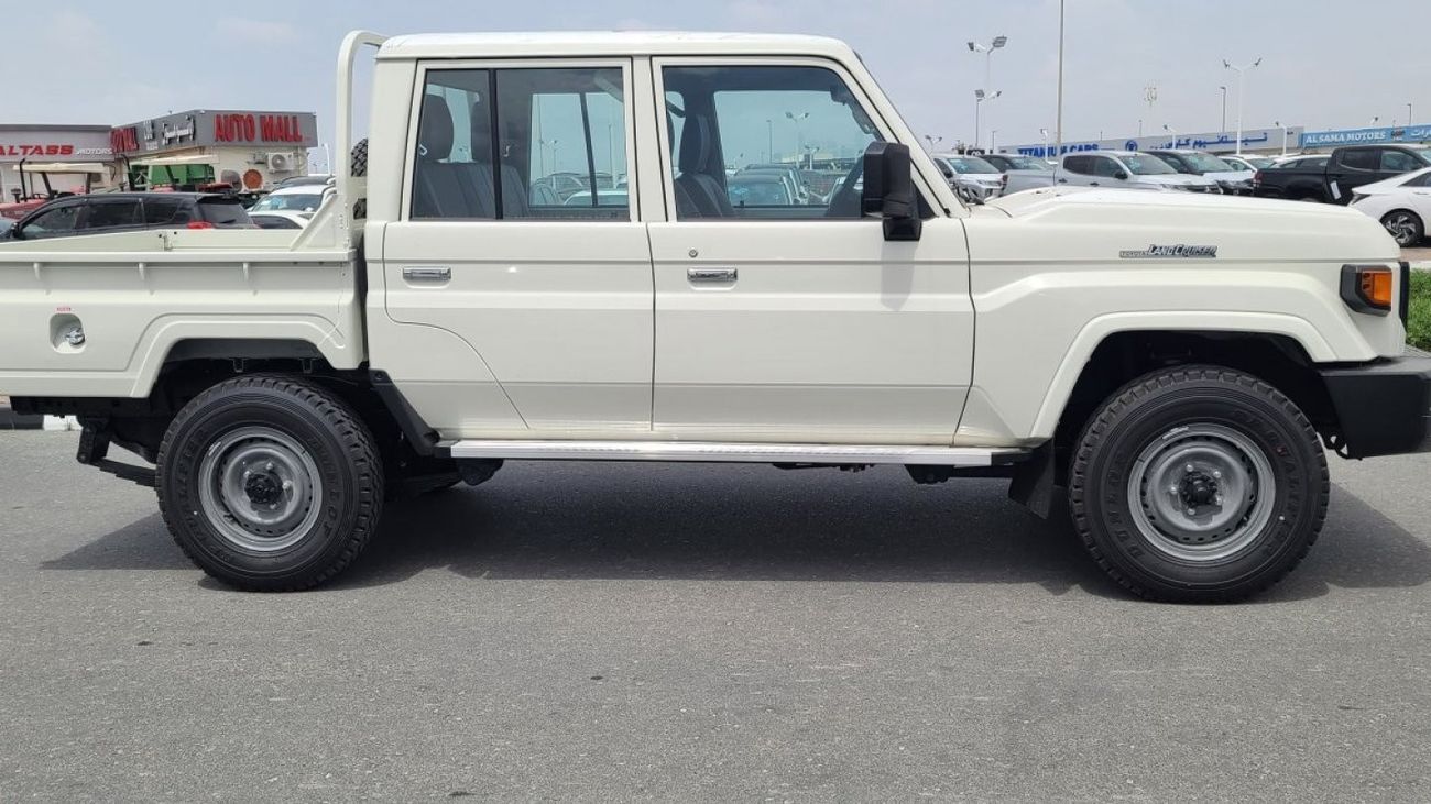 New Toyota Land Cruiser Pick Up LAND CRUISER PICKUP (LC79) DOUBLE CABIN 4.2L DIESEL 2024 2024 ...