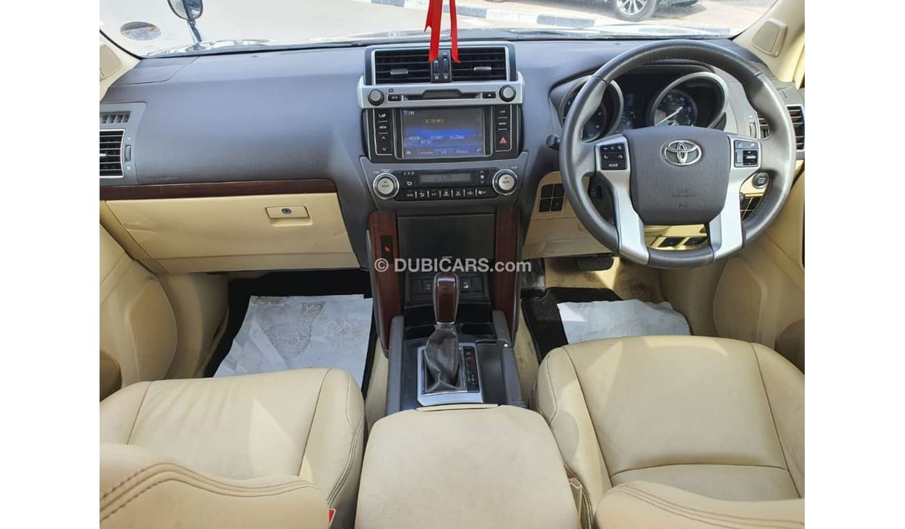 Used Toyota Prado diesel beige interior 2015 for sale in Dubai - 328004