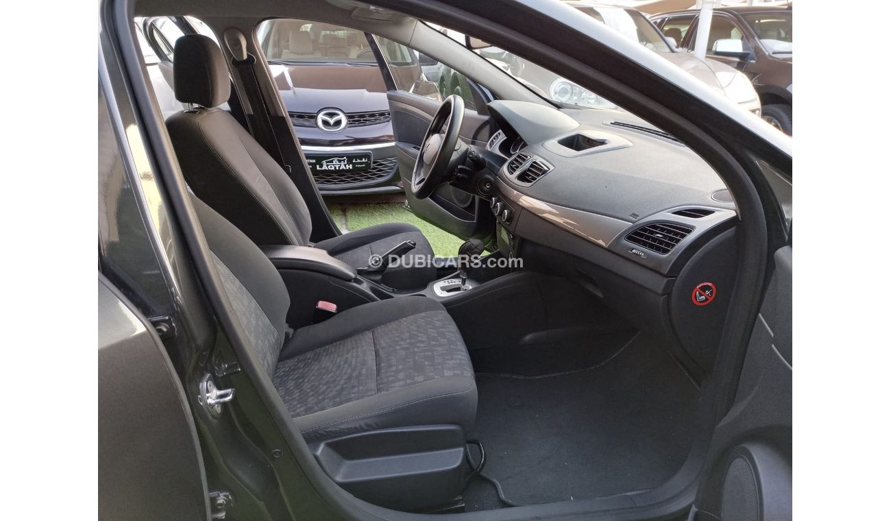 Used Renault Fluence Gulf model 2014 without accidents in excellent ...