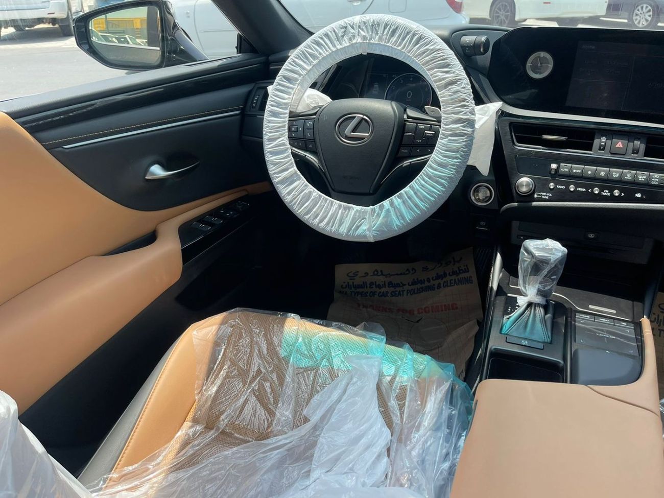 Used Lexus ES250 2022 for sale in Sharjah - 764996