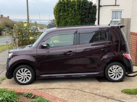 Toyota bB Images - bB Interior & Exterior Photos in UAE