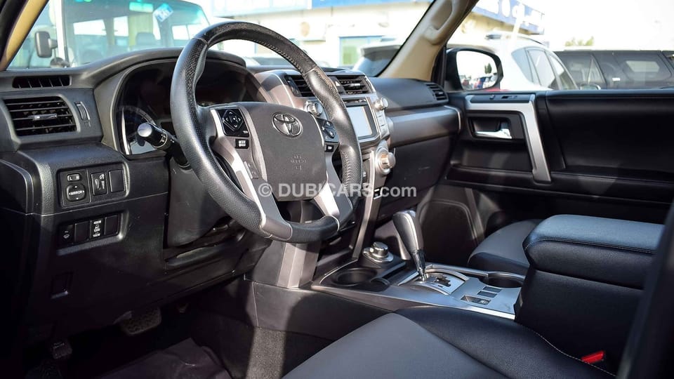 Used Toyota 4Runner 2014 for sale in Dubai - 214023