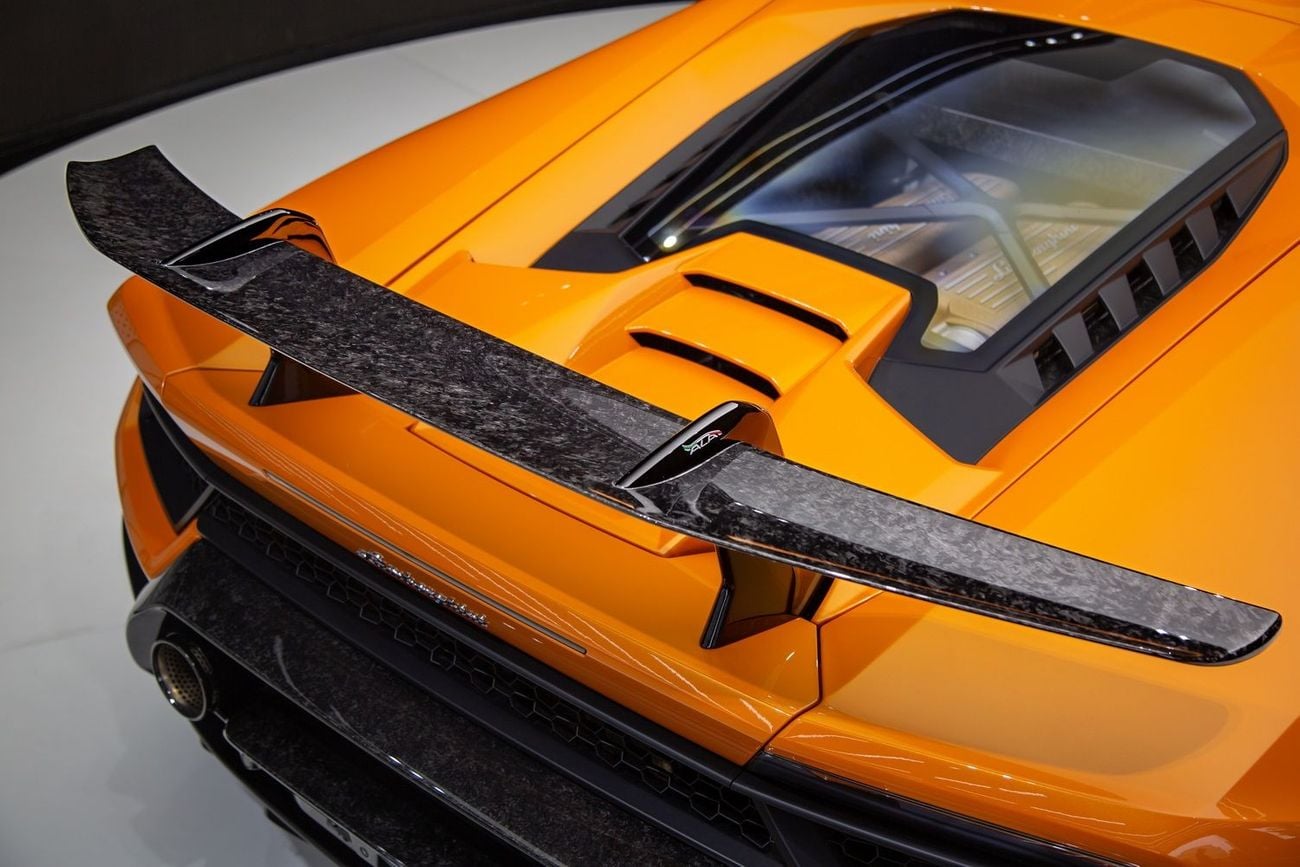 Used Lamborghini Huracan LP640-4 Performante 2018 for sale in Dubai ...