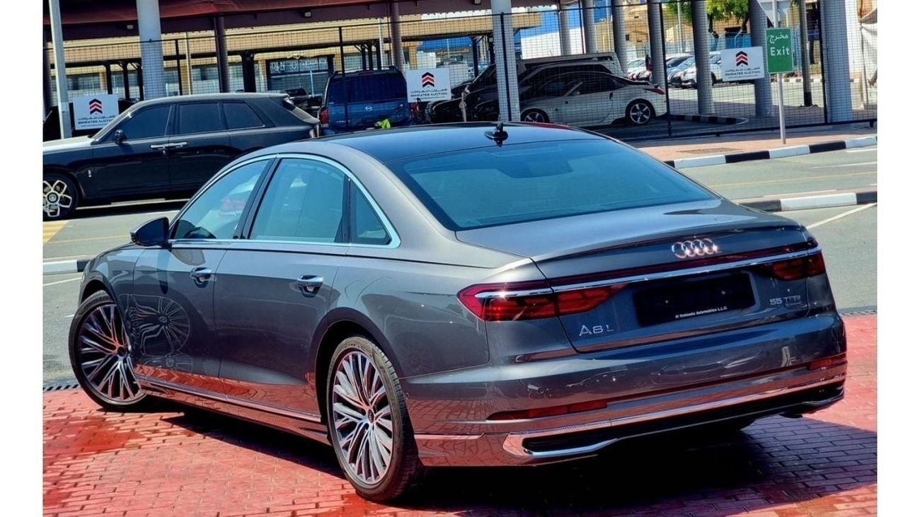 Used Audi A8 L 55 TFSI QUATTRO V6 3.0L Warrants & Service 2023 GCC 2023 for sale in Dubai - 733786