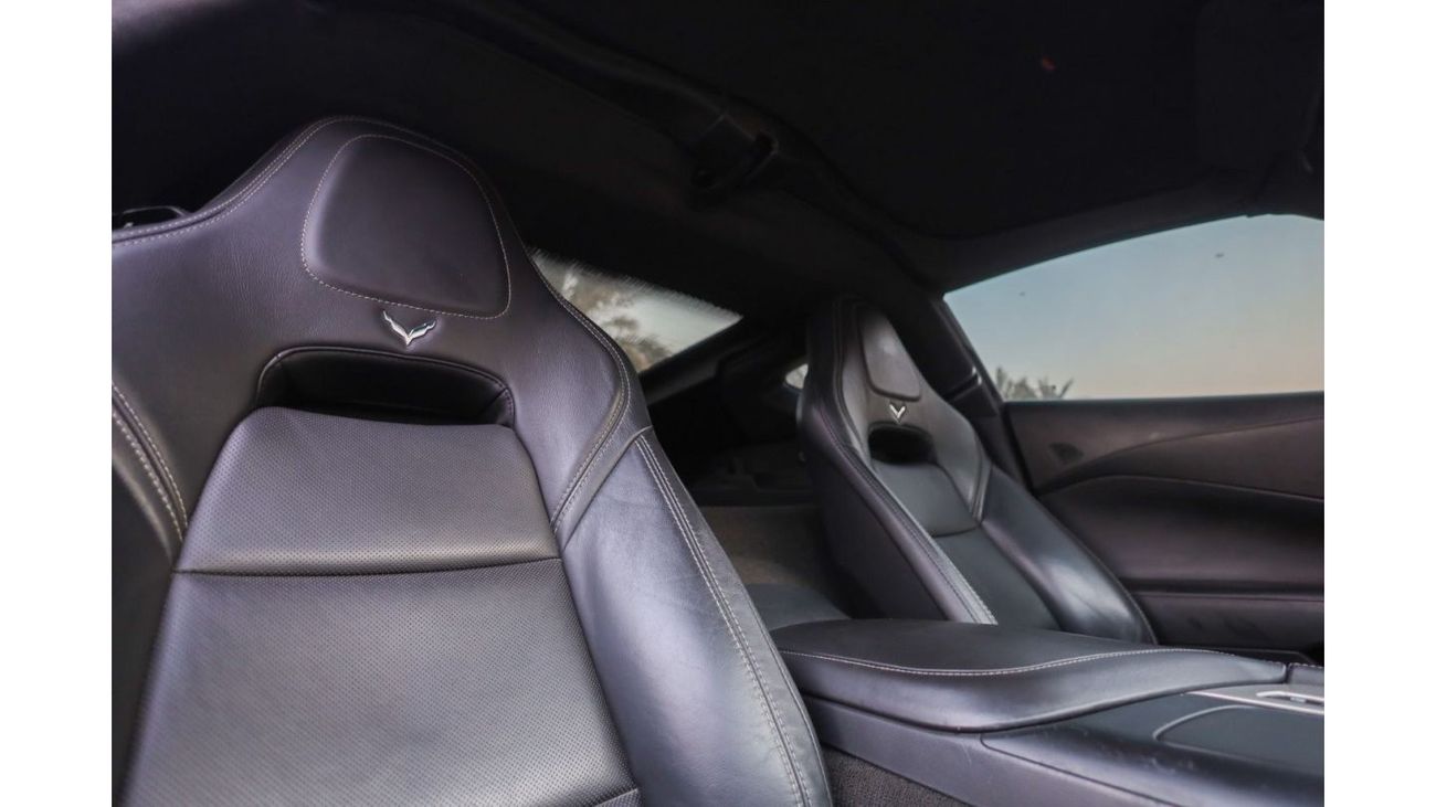 Used Chevrolet Corvette Stingray 2015 for sale in Dubai - 778388