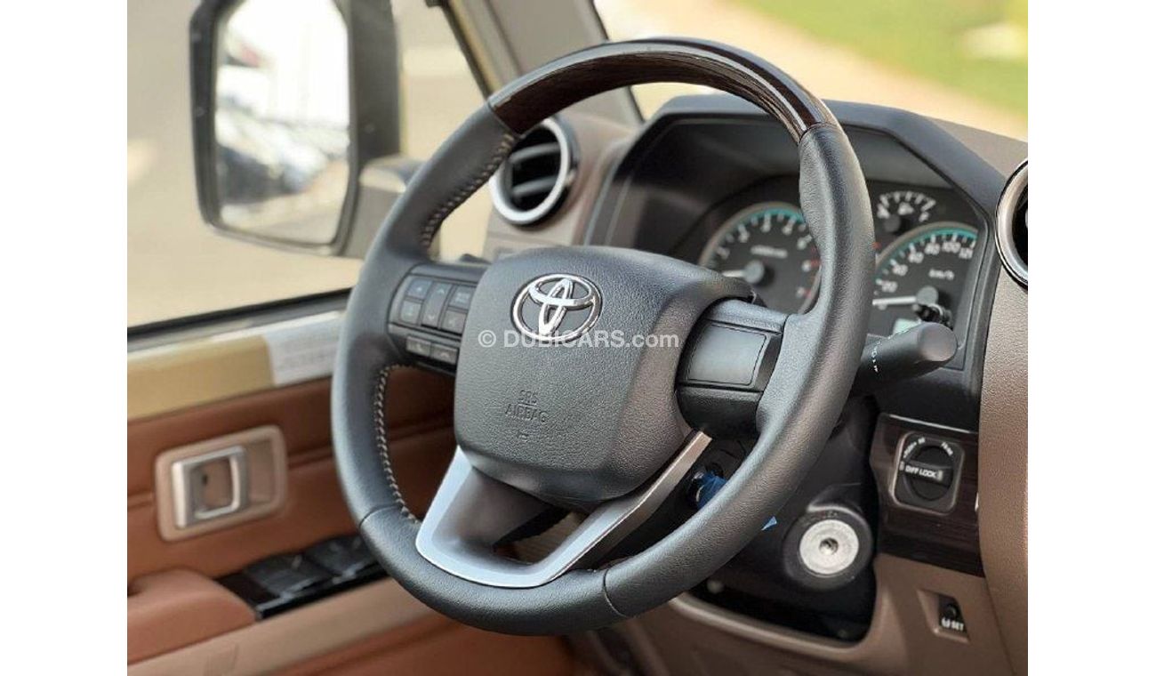 New Toyota Land Cruiser Pick Up LC79 D/C 4.0L PTR A/T // 2024 // FULL ...