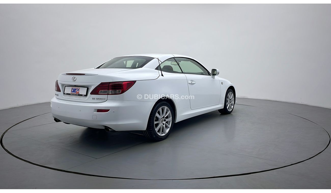 Used Lexus IS300 C 3 2015 for sale in Dubai - 502223