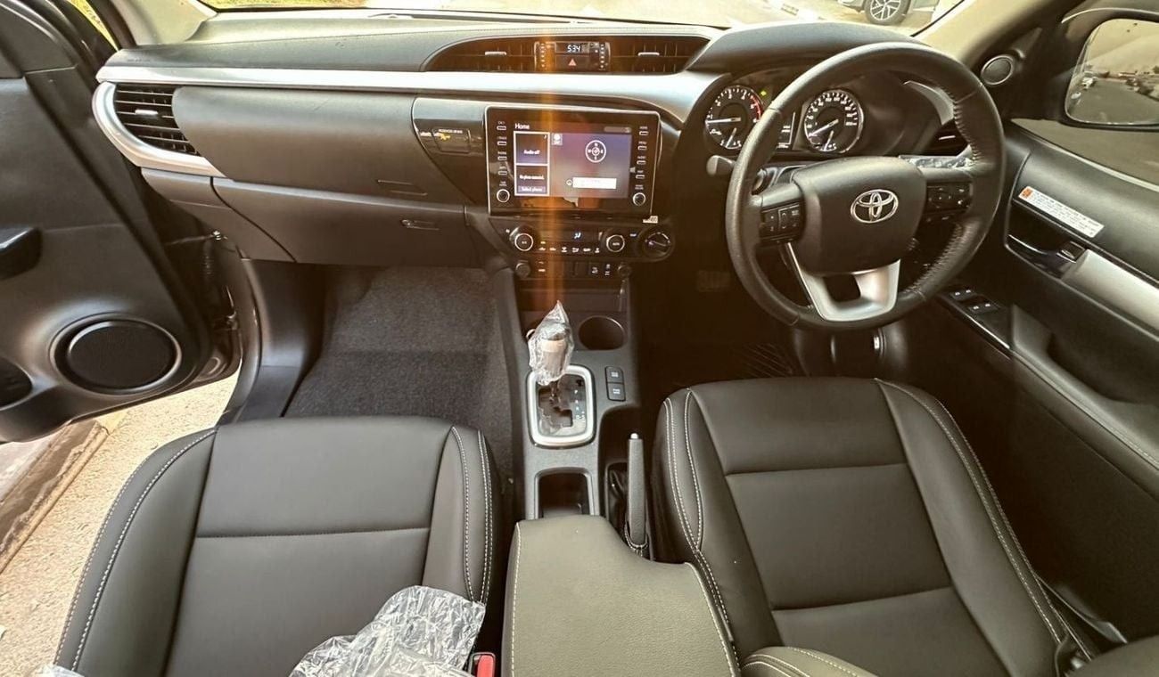 Used Toyota Hilux RHD 2.8 DIESEL 2021 for sale in Dubai - 810525