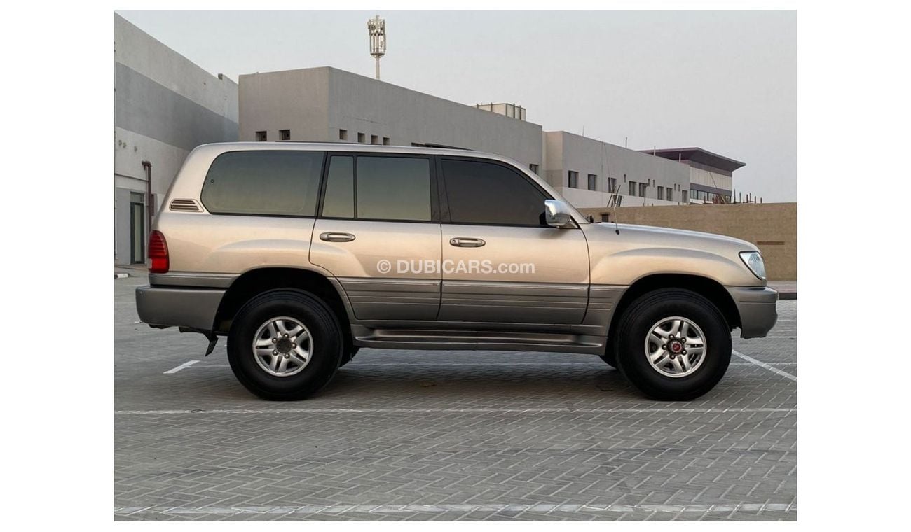 Used Lexus LX 470 2000 for sale in Dubai - 539044