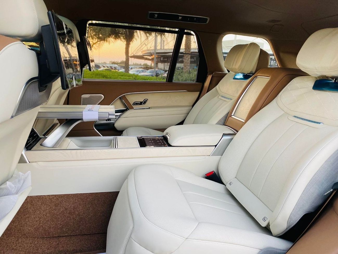 New Land Rover Range Rover LONG WHEEL BASE 615**2024**GCC SPEC UNDER ...