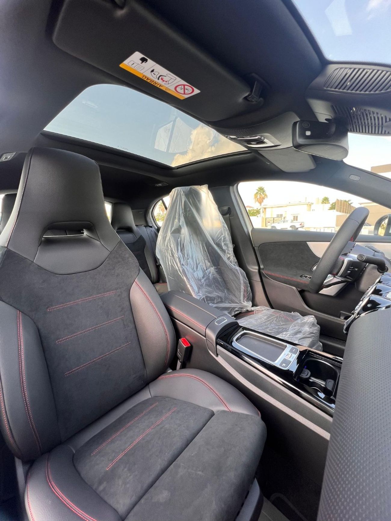 New Mercedes-Benz A 200 Mercedes A200 AMG Full option Panoramic 360 ...