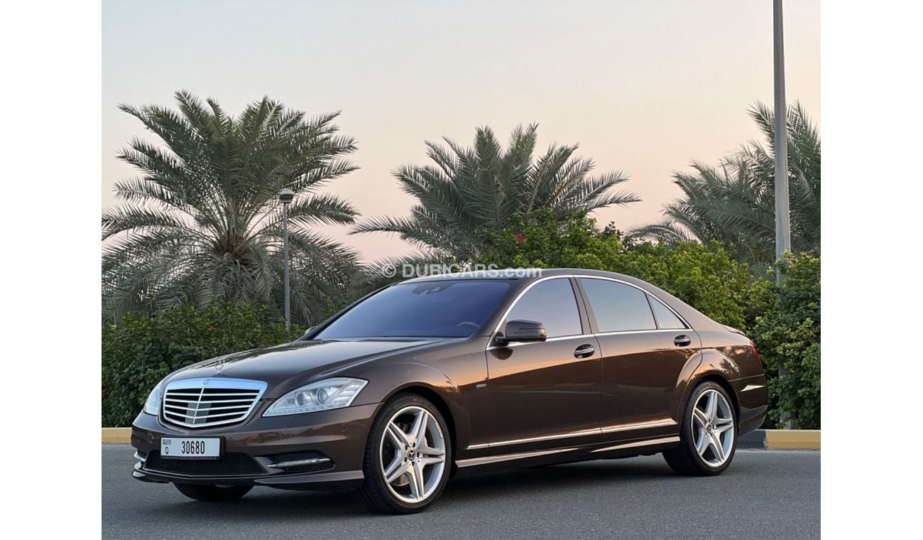 Used Mercedes-Benz S 500 AMG 2012 for sale in Dubai - 566094