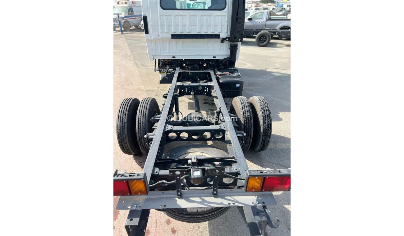 New Isuzu Npr85 Crew Cab, 3.0 CC, MY 2023 2023 for sale in Dubai - 708415