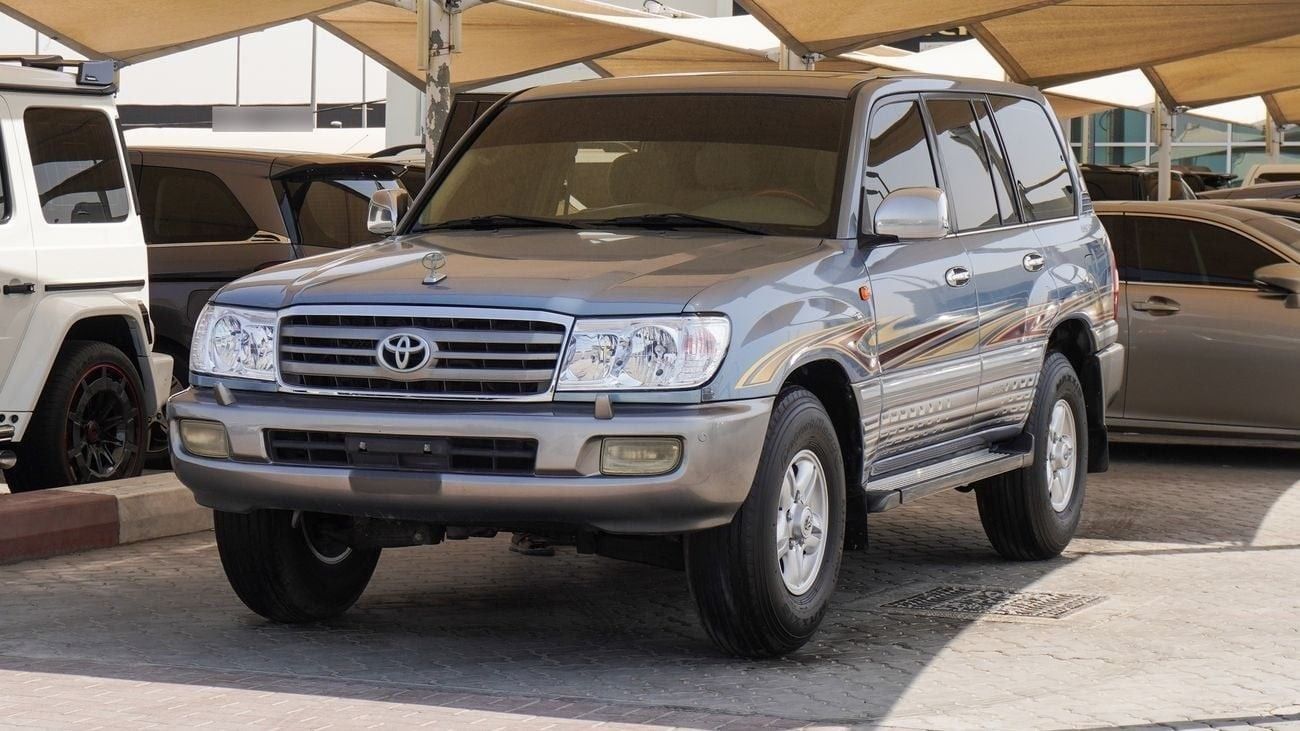 Used Toyota Land Cruiser GXR V6 M/T 2005 for sale in Sharjah - 832594