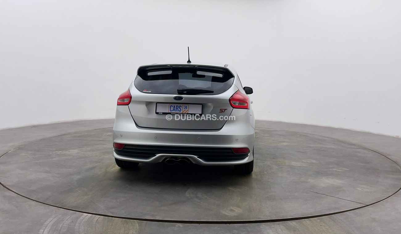 Used Ford Focus ST 2000 2018 for sale in Dubai - 472717