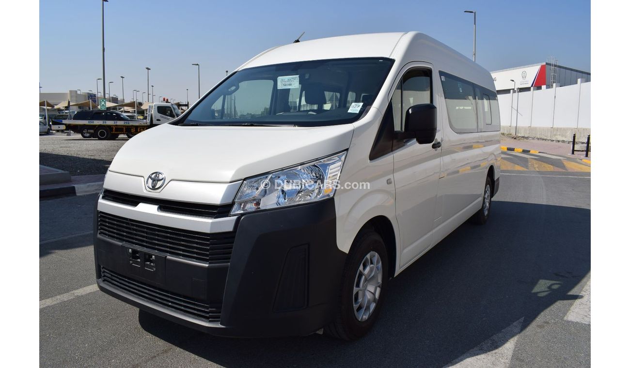 Used Toyota Hiace Highroof 13 seater Bus, Model:2023. Only done 500 km ...