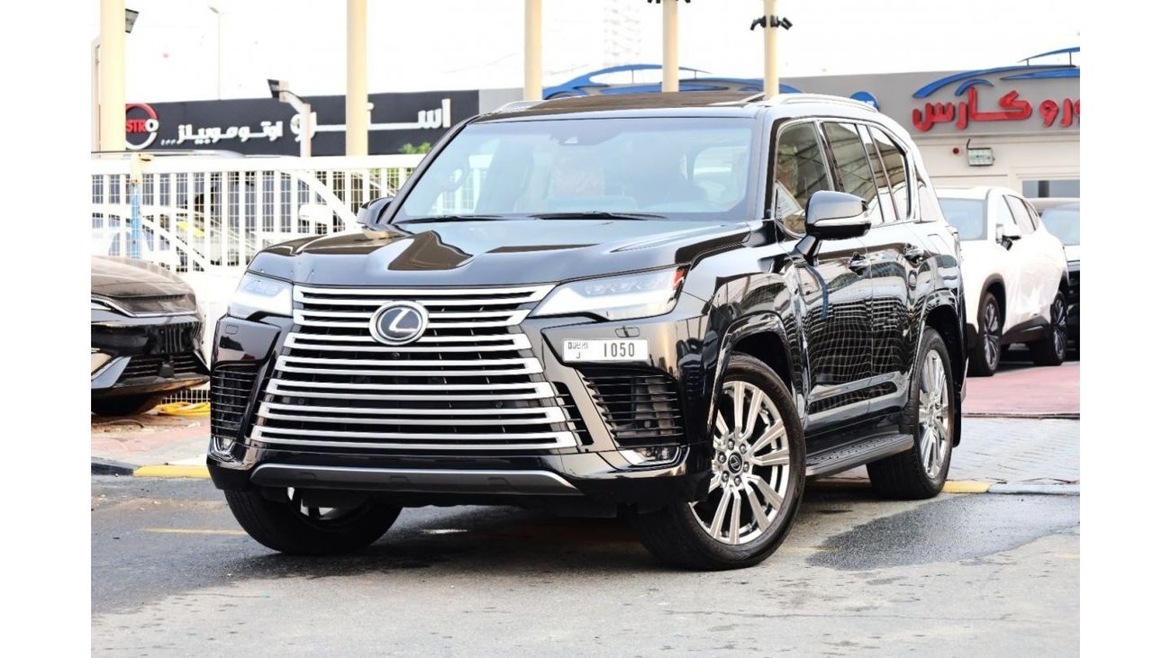 Used Lexus LX600 LEXUS_LX_600_VIP_3.5L_V6_MODEL_2022 2022 for sale in Dubai - 762415