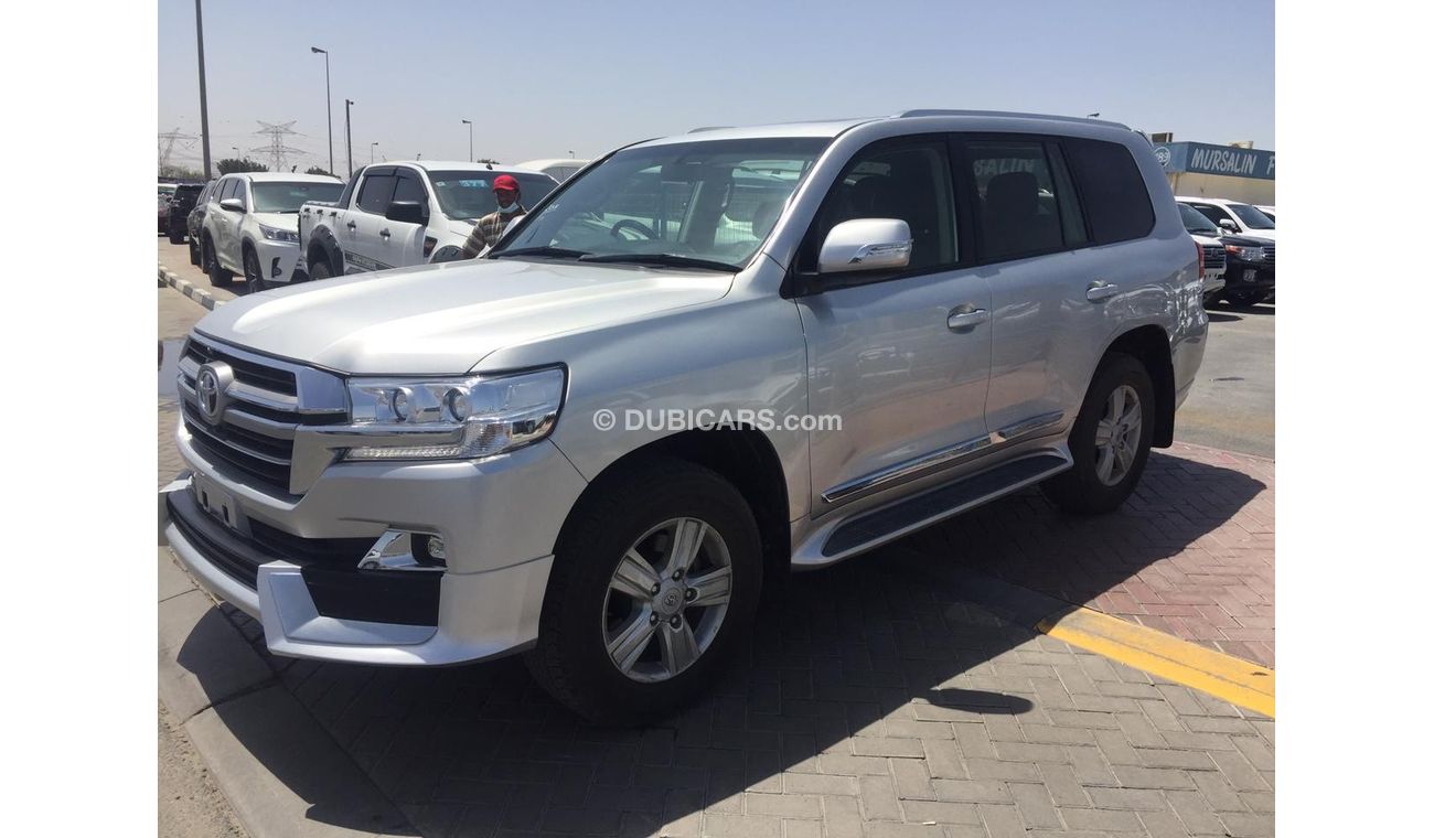 Used Toyota Land Cruiser TOYOTA LANDCRUISER COLOUR SILVER MODEL 2013 ...
